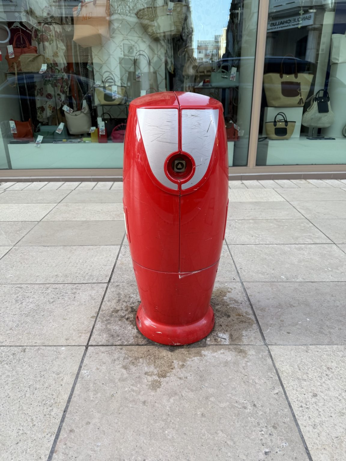 Vérification et maintenance des poteaux incendie : obligations ...